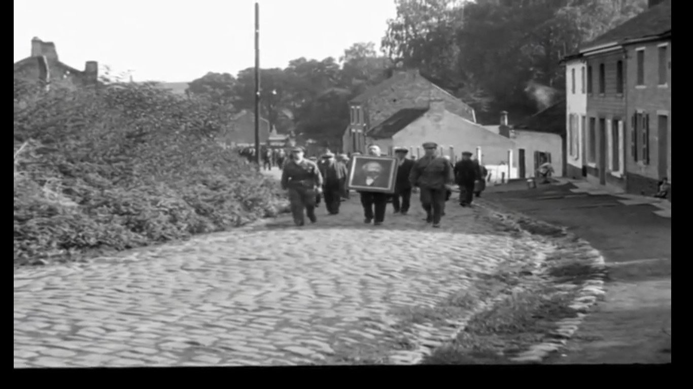 B COMME BORINAGE, 1 – 1934 – LE CINEMA DOCUMENTAIRE DE A à Z